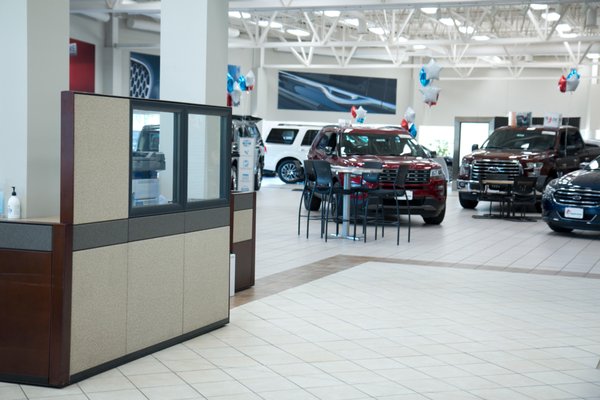 APPLE FORD APPLE VALLEY - Updated March 2025 - 31 Photos & 138 Reviews ...