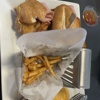 ANGRY GERMAN - Updated December 2025 - 133 Photos & 133 Reviews - 355 W ...