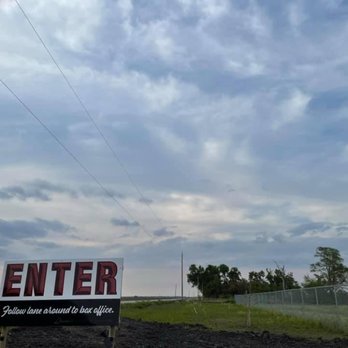 QUASAR DRIVE IN - Updated October 2025 - 14 Photos & 13 Reviews - 13427 ...