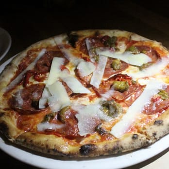 JULIUS PIZZERIA - Updated October 2024 - 57 Photos & 25 Reviews - 77-79 ...