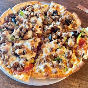 OLD SHAWNEE PIZZA-SHAWNEE - Updated June 2024 - 117 Photos & 226 ...