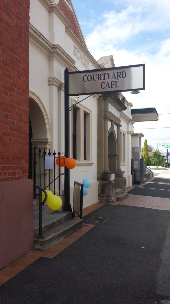 COURTYARD CAFE - Updated September 2024 - 201 Rouse St, Tenterfield New ...