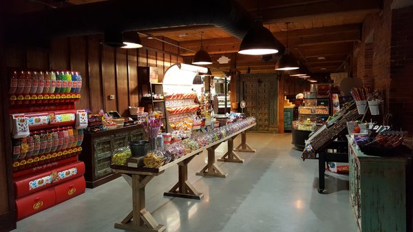 LICKEE’S & CHEWY’S CANDIES & CREAMERY - 129 Photos & 42 Reviews - 53 ...