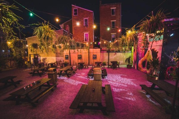 MECCA - Updated March 2025 - 96 Photos & 82 Reviews - 1429 Walnut St ...