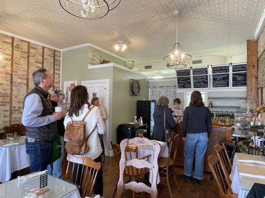 COTTAGE TEAROOM & FARE - Updated August 2025 - 15 Photos & 14 Reviews ...