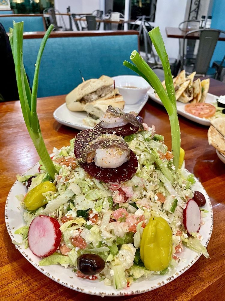 LOUIS PAPPAS FRESH GREEK - Updated December 2025 - 114 Photos & 193 ...