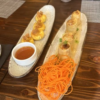 THAI TABLE - Updated December 2024 - 123 Photos & 55 Reviews - 5221 ...