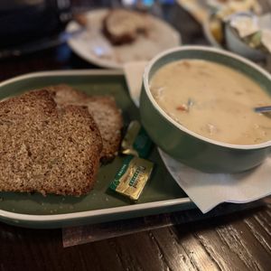 GOOSERS BAR & RESTAURANT - Updated December 2025 - 16 Photos & 11 ...