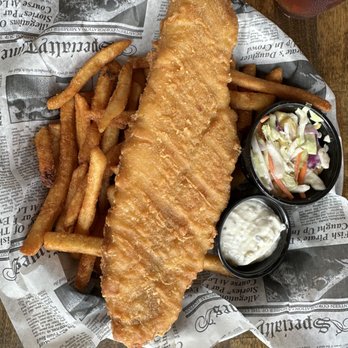 FINN’S DOCKSIDE BAR & GRILL - Updated October 2024 - 406 Photos & 254 ...