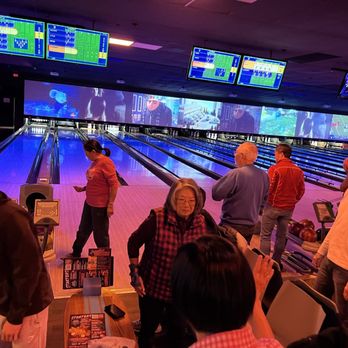 BOWLERO BELLEVILLE - Updated December 2025 - 47 Photos & 46 Reviews ...