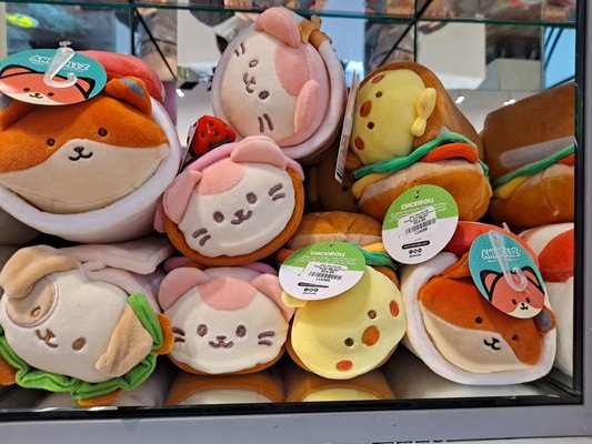 PIQ - Updated October 2025 - 177 Photos & 62 Reviews - 74 W 50th St ...