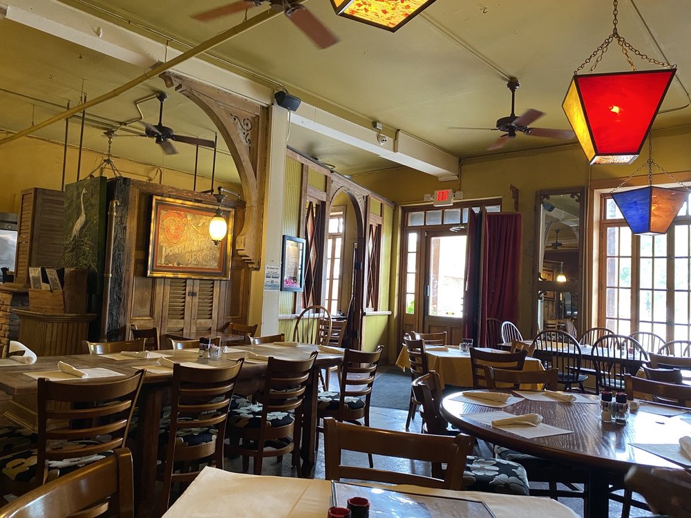 Ma Mama's Kitchen, New Roads | Roadtrippers