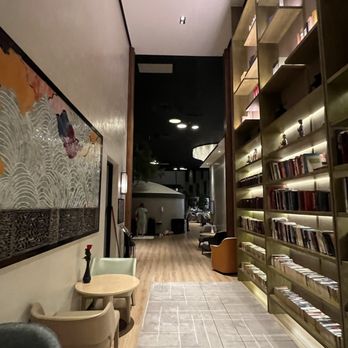 GO PLACE - Updated October 2025 - 710 Photos & 124 Reviews - 3275 ...