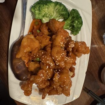 EMEI - Updated April 2025 - 1285 Photos & 765 Reviews - 915 Arch St ...