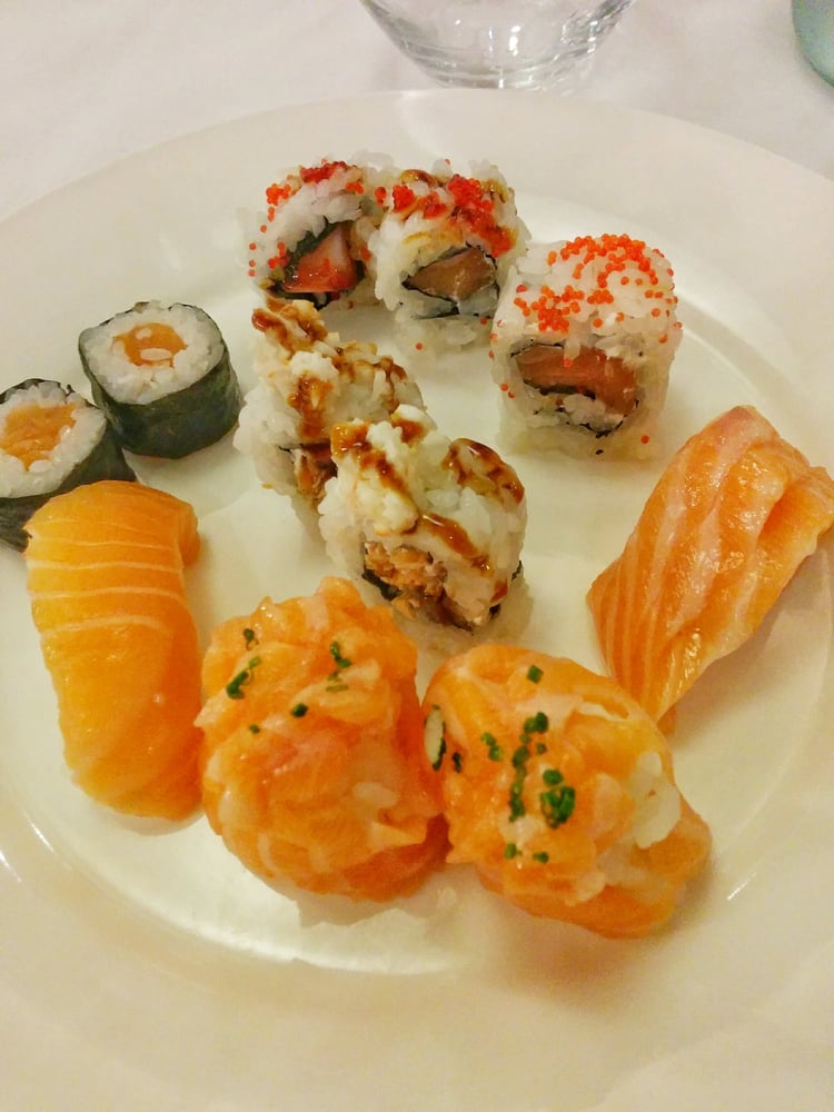 XIER 3 - Via Isonzo 27, Cesano Boscone, Milano, Italy - Asian Fusion ...