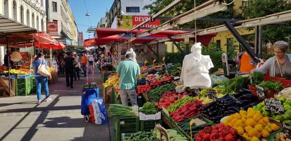 BRUNNENMARKT - Updated December 2025 - 22 Photos & 26 Reviews ...