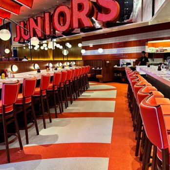 JUNIOR’S RESTAURANT & BAKERY - Updated May 2025 - 2355 Photos & 1281 ...