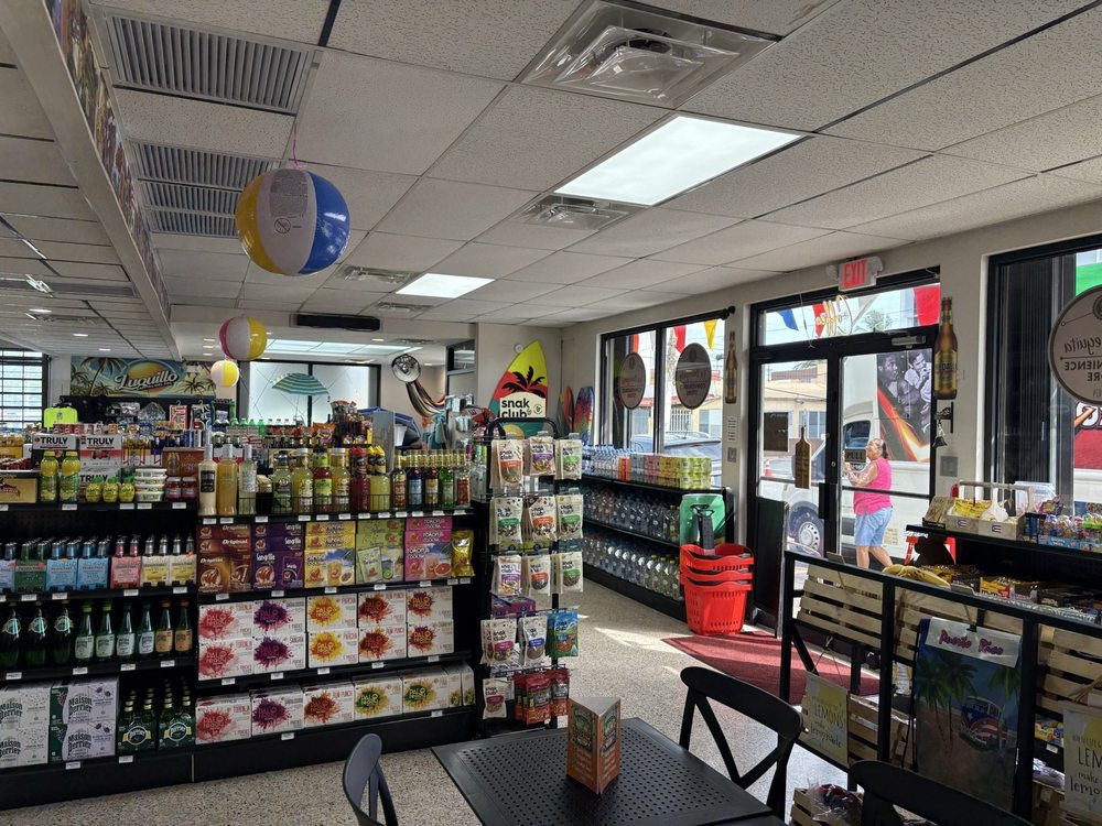 LA BODEGUITA CONVENIENCE STORE - Updated July 2025 - Playa Azul Center ...