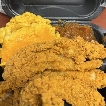 BINKY’S EATERY - Updated January 2026 - 74 Photos & 57 Reviews - 20 ...