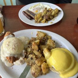 THE GREENE LILY - Updated December 2024 - 217 Photos & 389 Reviews ...