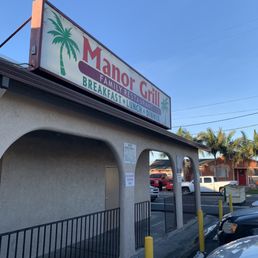 MANOR GRILL & BAR - Updated December 2025 - 1175 Photos & 370 Reviews ...