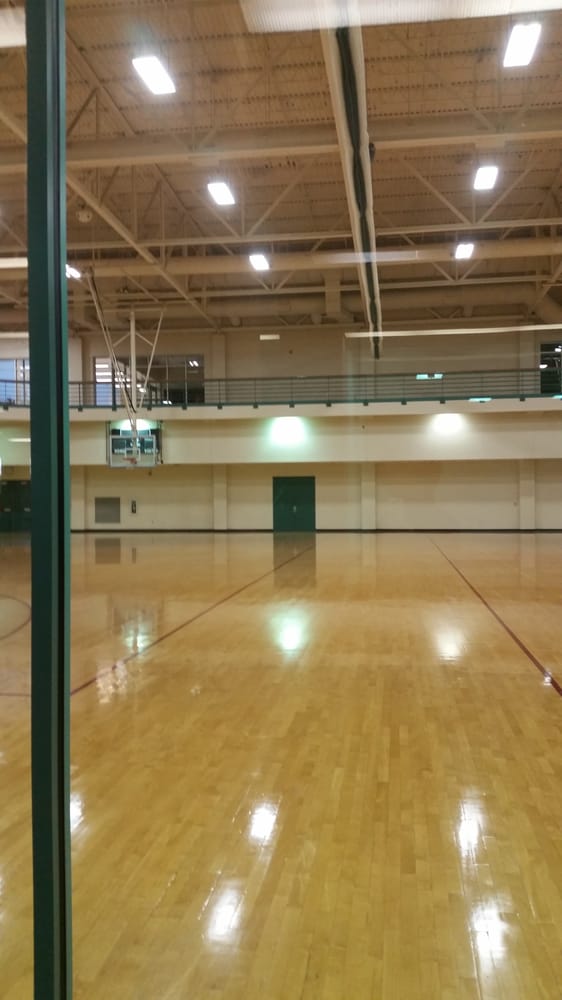 VANDERBILT RECREATION AND WELLNESS CENTER - 12 Photos - 2700 Children's ...