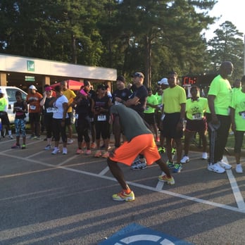 RIVERVIEW PARK ACTIVITIES CENTER - Updated October 2025 - 32 Photos ...