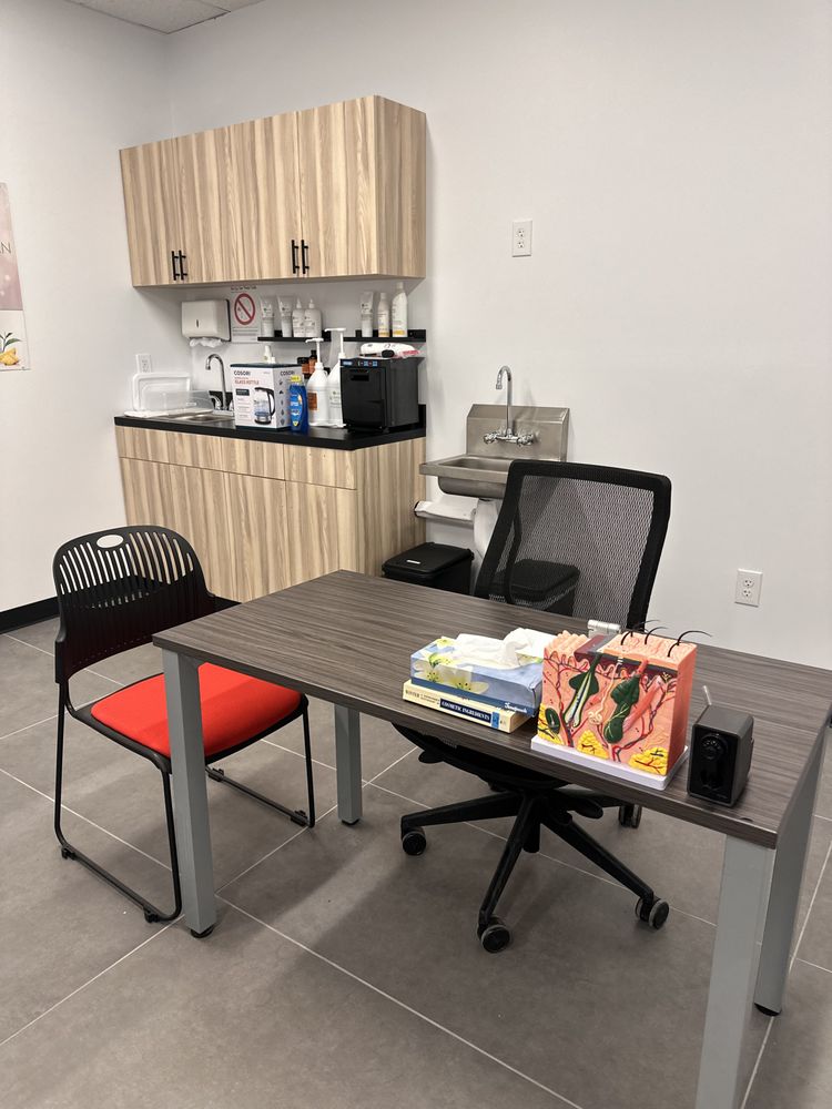 ALVA BEAUTY COLLECTIVE - Updated December 2025 - 22 Photos - 3139 Lemon ...