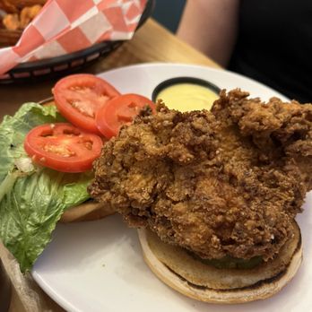 EASY RIDER DINER - TEMP. CLOSED - Updated October 2025 - 525 Photos ...