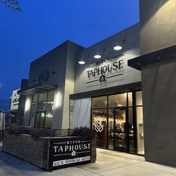 THE RIPON TAP HOUSE - Updated January 2026 - 77 Photos & 86 Reviews ...