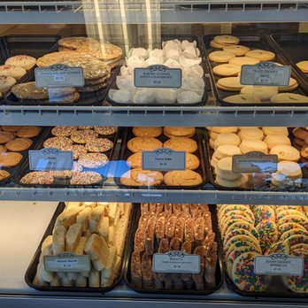 THE BEST 10 Bakeries near YARMOUTH, ME 04096 - Rosemont Market & Bakery ...