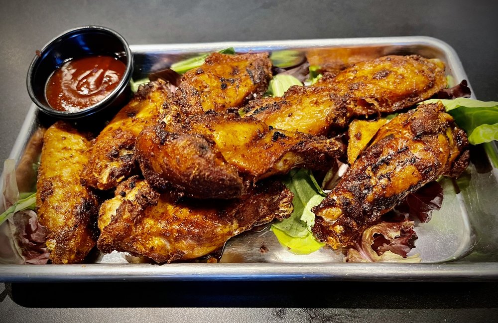 FOUR PEGS - 454 Photos & 369 Reviews - Lounges - 1053 Goss Ave ...