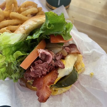 CRONIES SPORTS GRILL - Updated September 2024 - 205 Photos & 262 ...