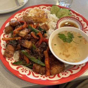THAI CAFÉ - Updated July 2025 - 360 Photos & 335 Reviews - 6701 E ...