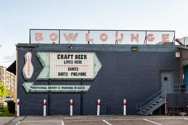 BOWLOUNGE - 247 Photos & 270 Reviews - Bowling - 167 Turtle Creek Blvd ...