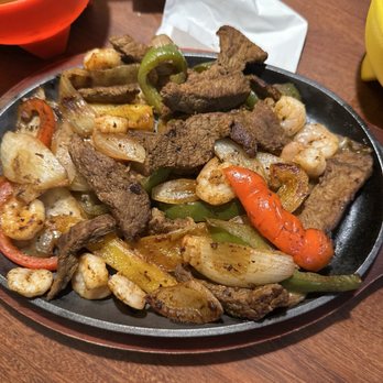 JOHNNY GRINGO - Updated January 2026 - 18 Photos - 11 Chester St ...