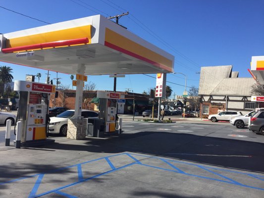 SHELL GAS STATION - Updated July 2025 - 11 Reviews - 1041 W Kenneth Rd ...