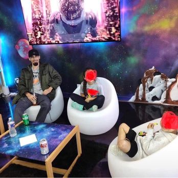 SNAK X - Updated June 2024 - 67 Photos & 16 Reviews - 8104 Tezel Rd ...