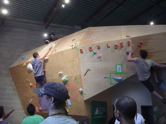 BOULDERZ CLIMBING CENTRE - Updated December 2024 - 15 Reviews - 1444 ...