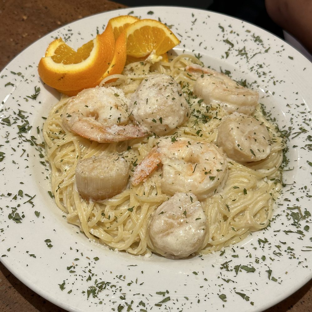 WHITESTONE DINER - Updated December 2025 - 62 Photos & 104 Reviews ...