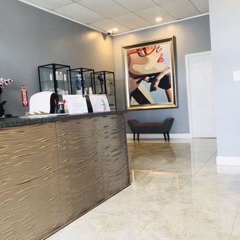 ESSENTIALS DAY SPA - Updated January 2026 - 26 Photos & 77 Reviews ...