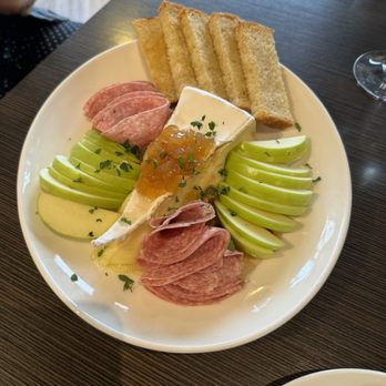 THE CHEESE BOARD - Updated April 2025 - 473 Photos & 260 Reviews - 247 ...