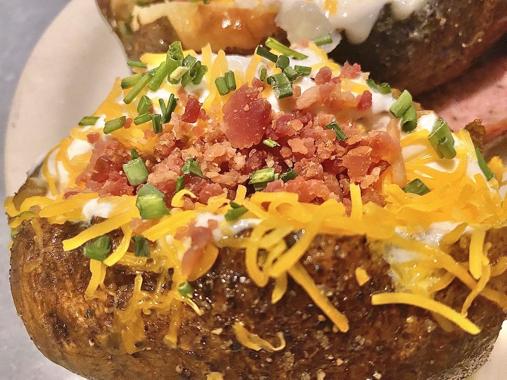 CLEM MIKESKA’S BBQ - Updated December 2025 - 104 Photos & 221 Reviews ...