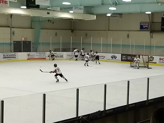 TRI COUNTY ICE ARENA - Updated December 2025 - 700 E Shady Ln, Neenah ...