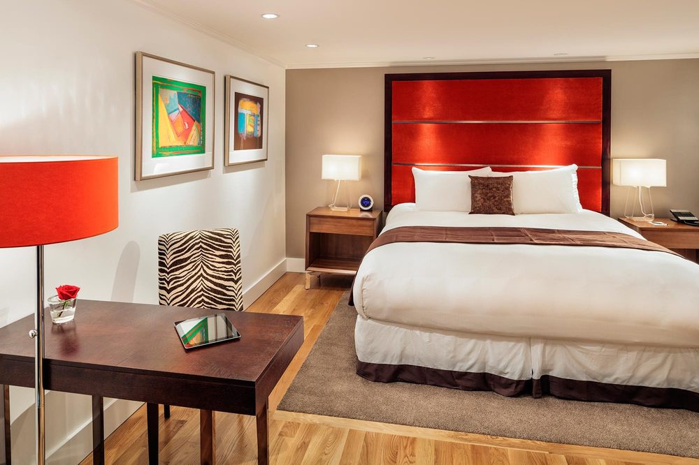 CAMDEN HARBOUR INN - 64 Photos & 43 Reviews - 83 Bayview St, Camden ...