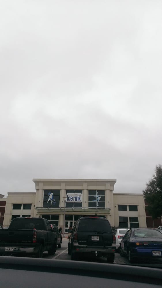 COLUMBUS ICE RINK - Updated December 2025 - 400 4th St, Columbus ...