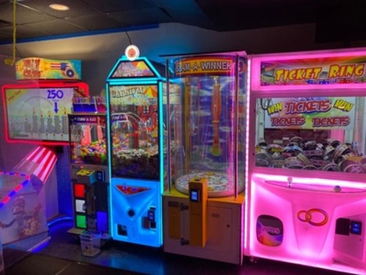 PLANET LAZER - Updated December 2024 - 73 Photos - 1960 Springfield ...