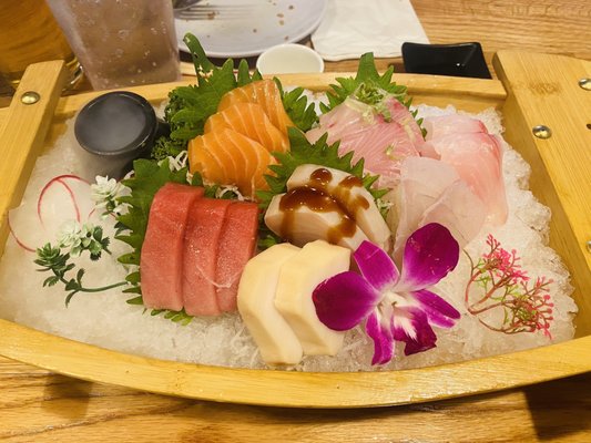 W&Z ASIAN BISTRO & SUSHI BAR - Updated December 2025 - 35 Photos & 69 ...