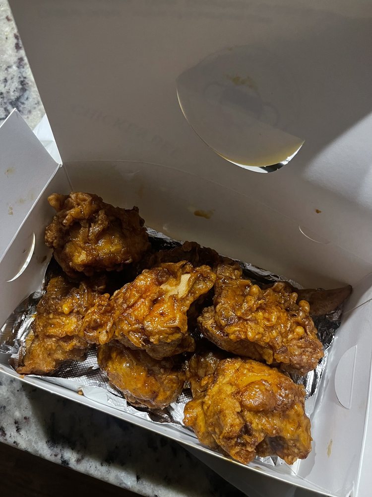 CHICKEN BEE - Updated July 2024 - 10 Photos & 15 Reviews - 1961 High ...