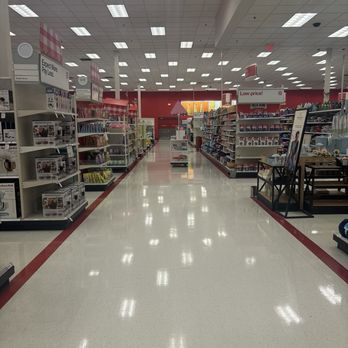 TARGET - Updated September 2025 - 55 Photos & 37 Reviews - 7100 S ...